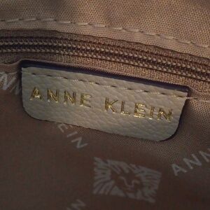 Anne Klein | Bags | Womens Anne Klein Logo Wristlet Pouch Zipper Works ...